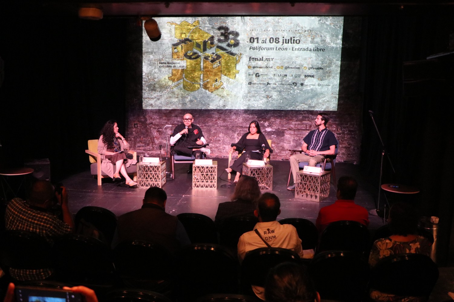 La joya robada – Sigamos leyendo