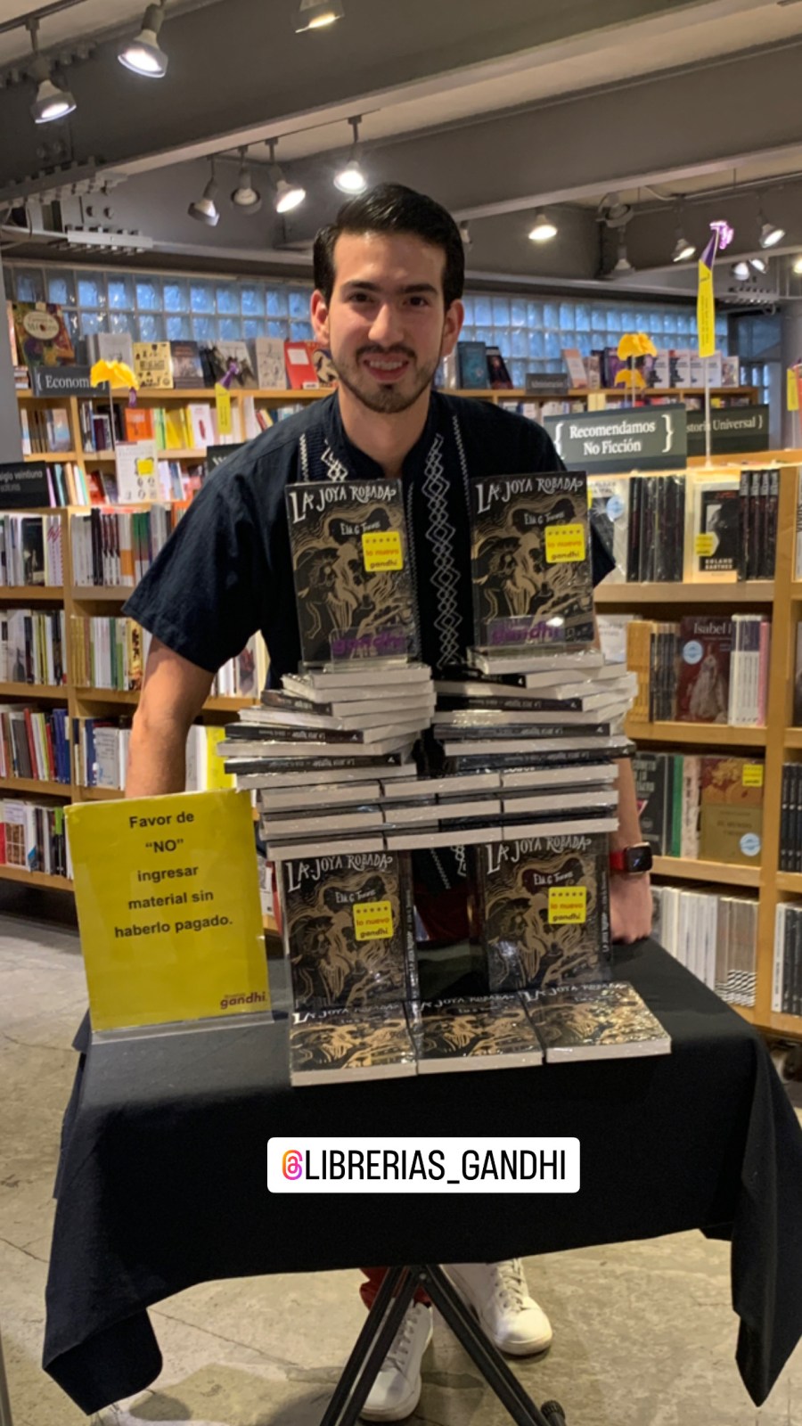 La joya robada – Sigamos leyendo